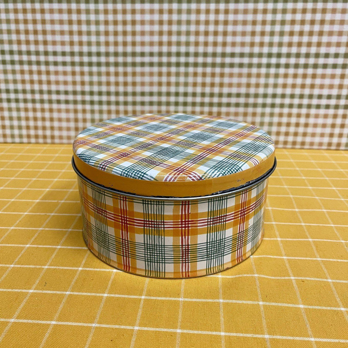 Colorful Stacking Metal Tins